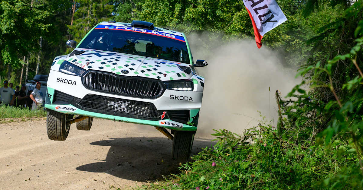 Virves keeps it clean to maintain WRC2 advantage