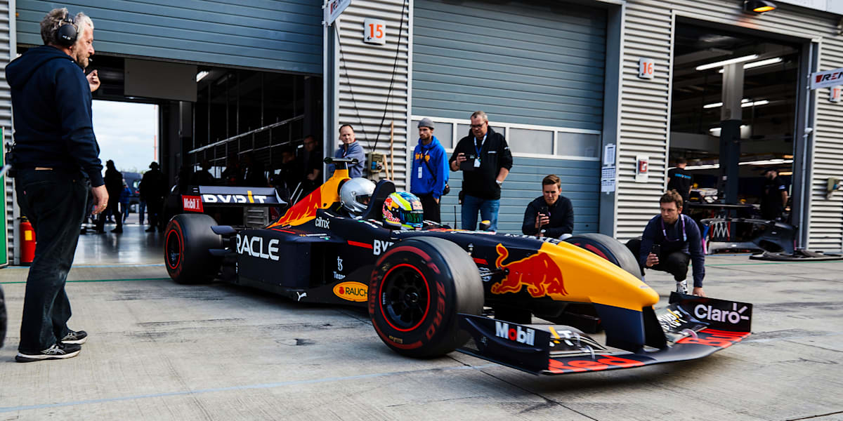 Driving DTM S2 E2: Felipe Fraga, round 2, Germany