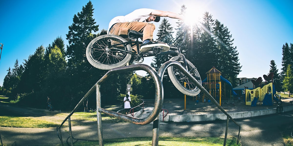 Karavanem napříč Severozápadem 1. část street bmx