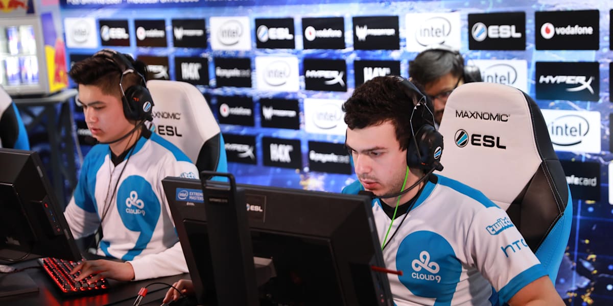 Top CS:GO players: The pros pick the best 2018 players