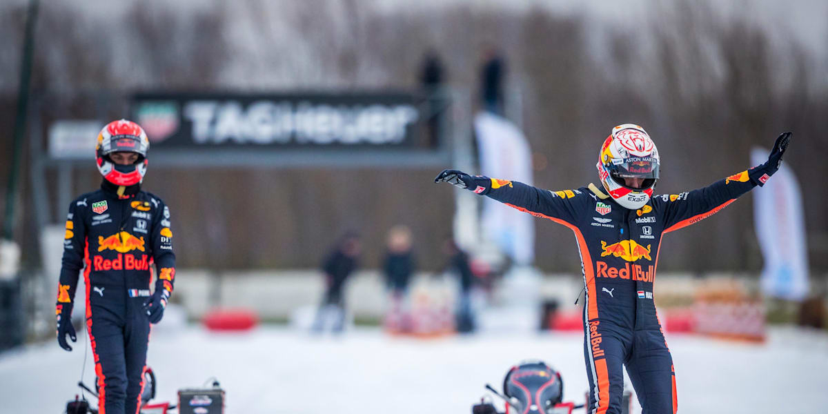 Max Verstappen en Pierre Gasly racen in karts op ijs.