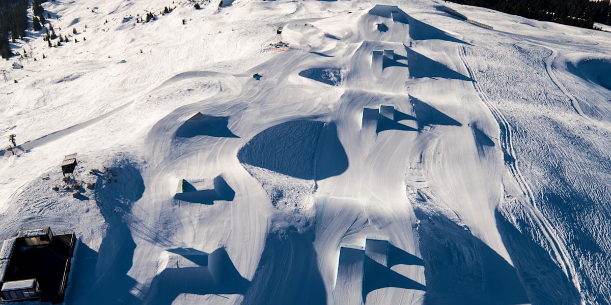 Skiing and snowboarding in Laax: The ultimate guide