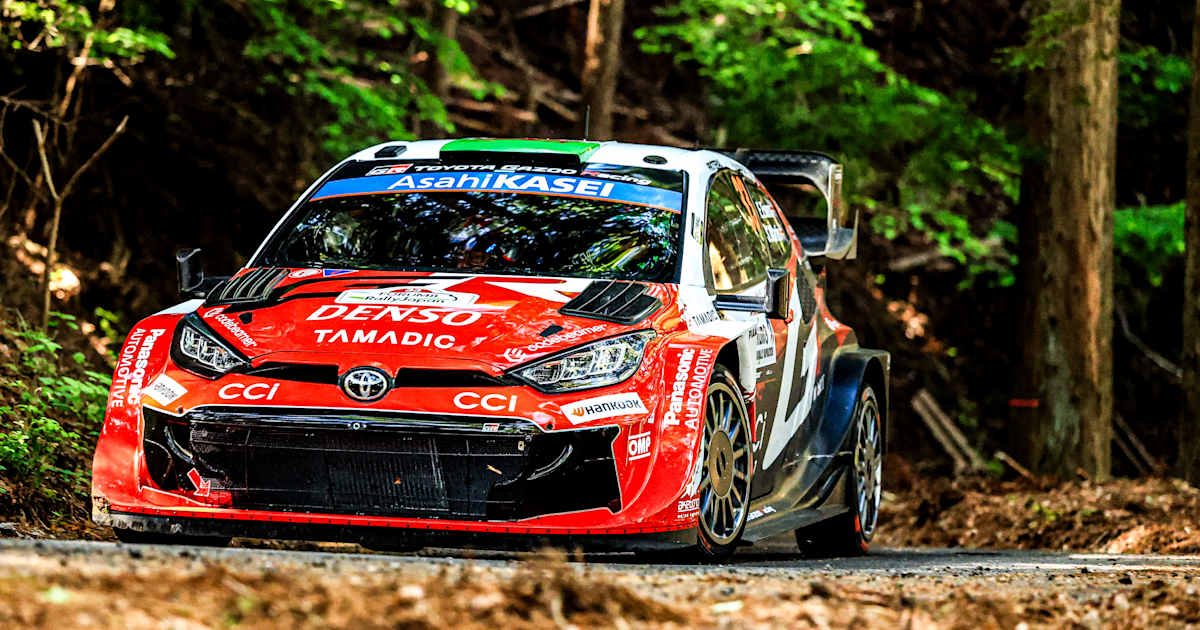 Evans leads Ogier into FORUM8 Rally Japan finale after Solberg exit