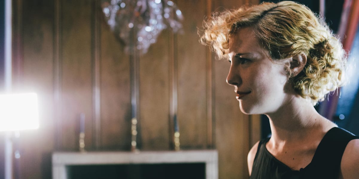 Singer Esmé Patterson performs a stripped back session