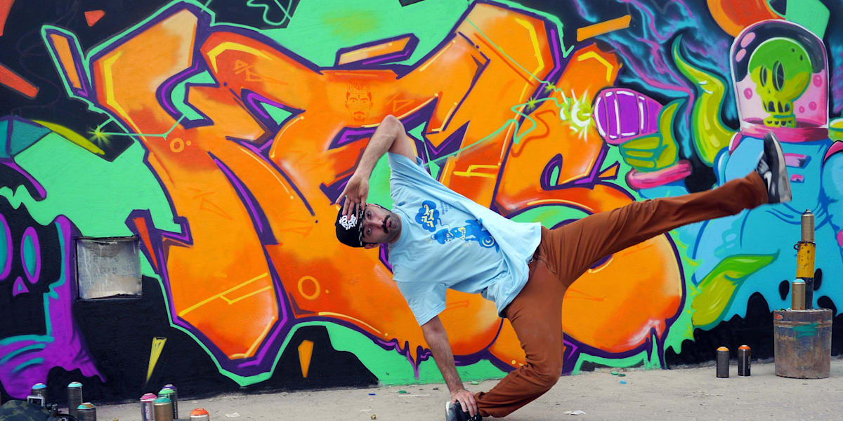 Kuwait’s First Epic Collaborative Graffiti Wall