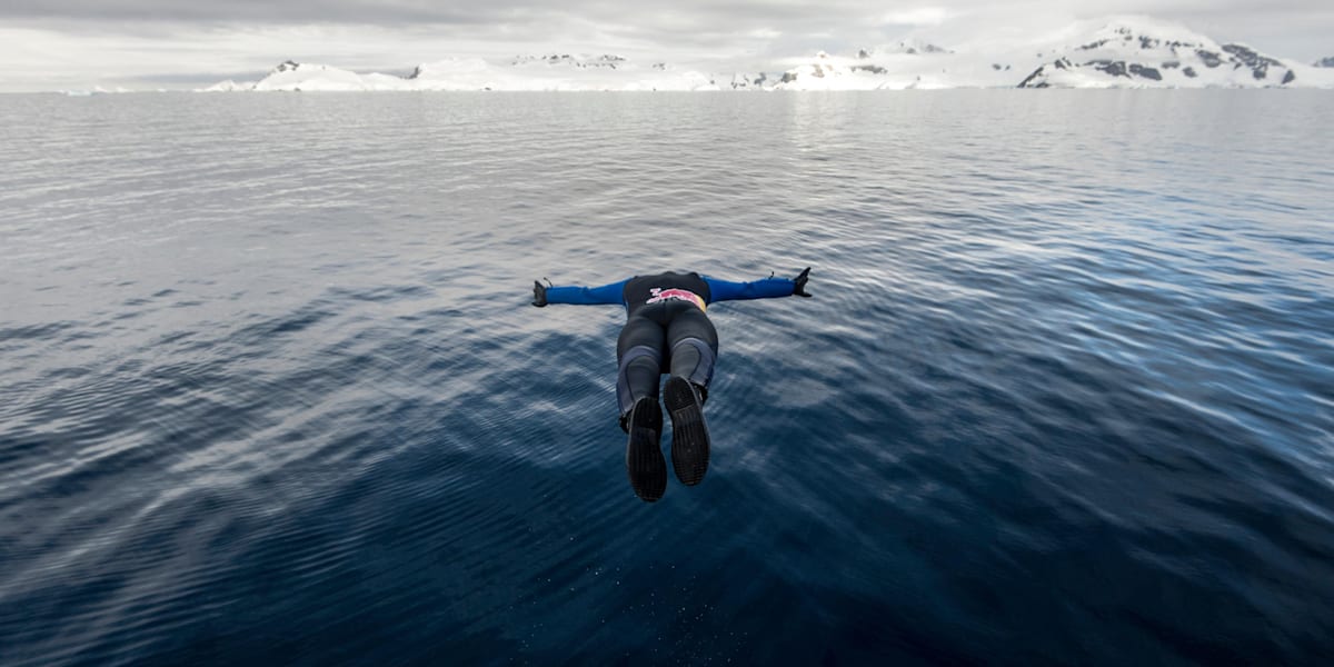 Orlando Duque 2018 Antarctic Iceberg Dive