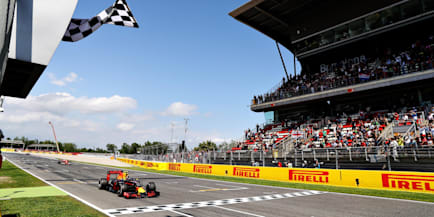 Formula One flags: What do they mean? + infographic