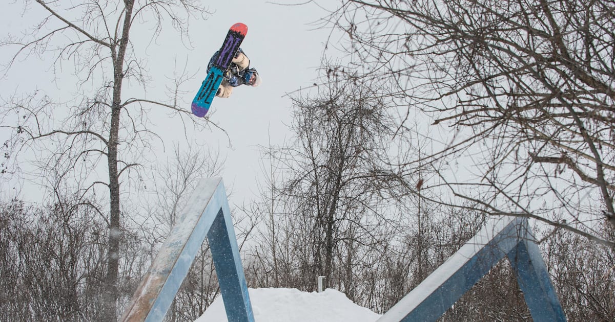 Watch snowboarder Seb Toots in this new street edit