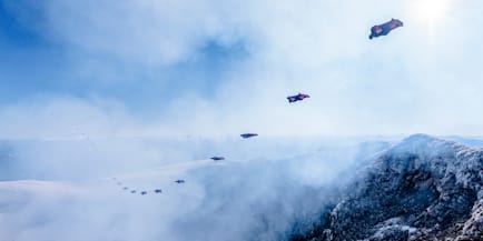 Sebastián 'Ardilla' Álvarez: Volcano – wingsuit flying