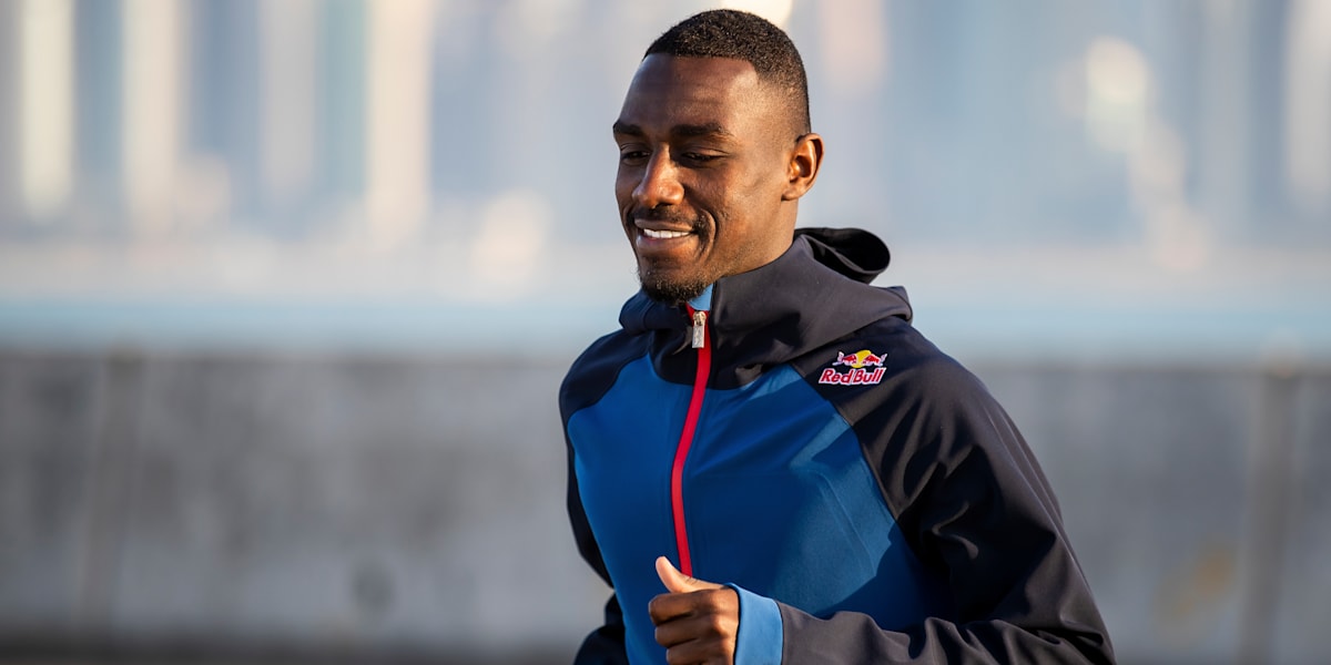 Red Bull Gives You Wings - RedBull.com