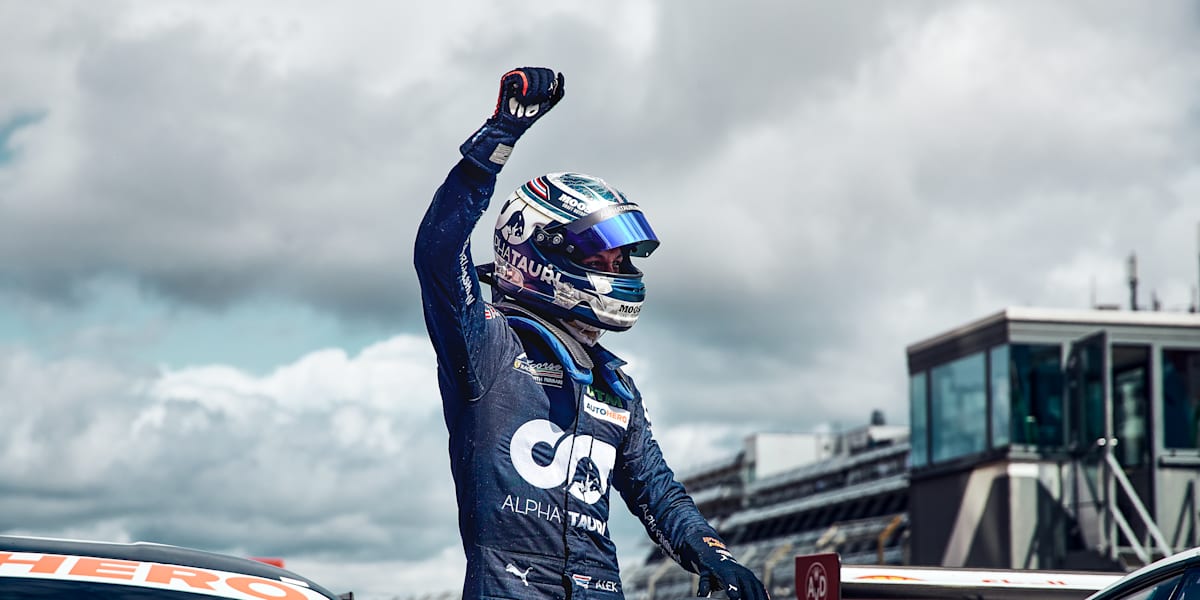 Alex Albon and Liam Lawson at Nürburgring - Driving DTM