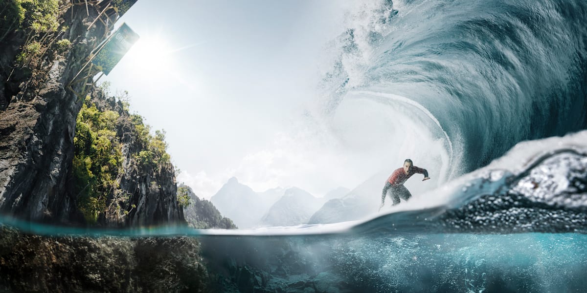 «Water - Breaking The Surface» Exhibition in Lucerne