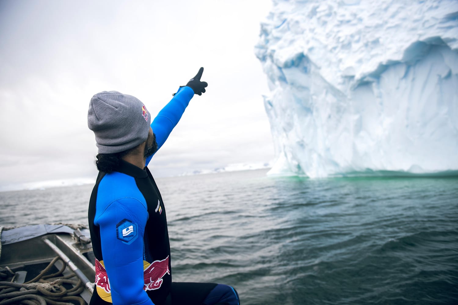 ¡Así fue el salto de Orlando Duque en la antártida!