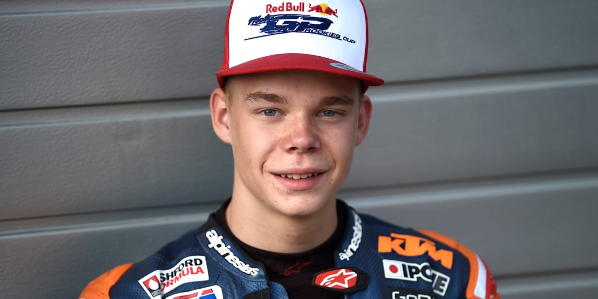 Blog | Victor Steeman with Misano and tutus on his mind