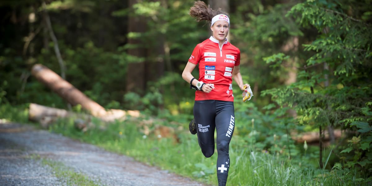 Red Bull Wingfinder: Orienteer Judith Wyder takes test