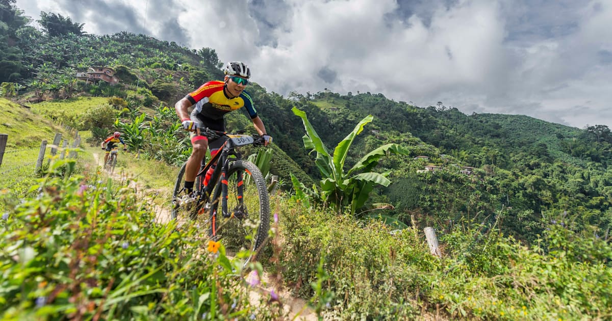 La Leyenda del Dorado 2017 XC race climbing images