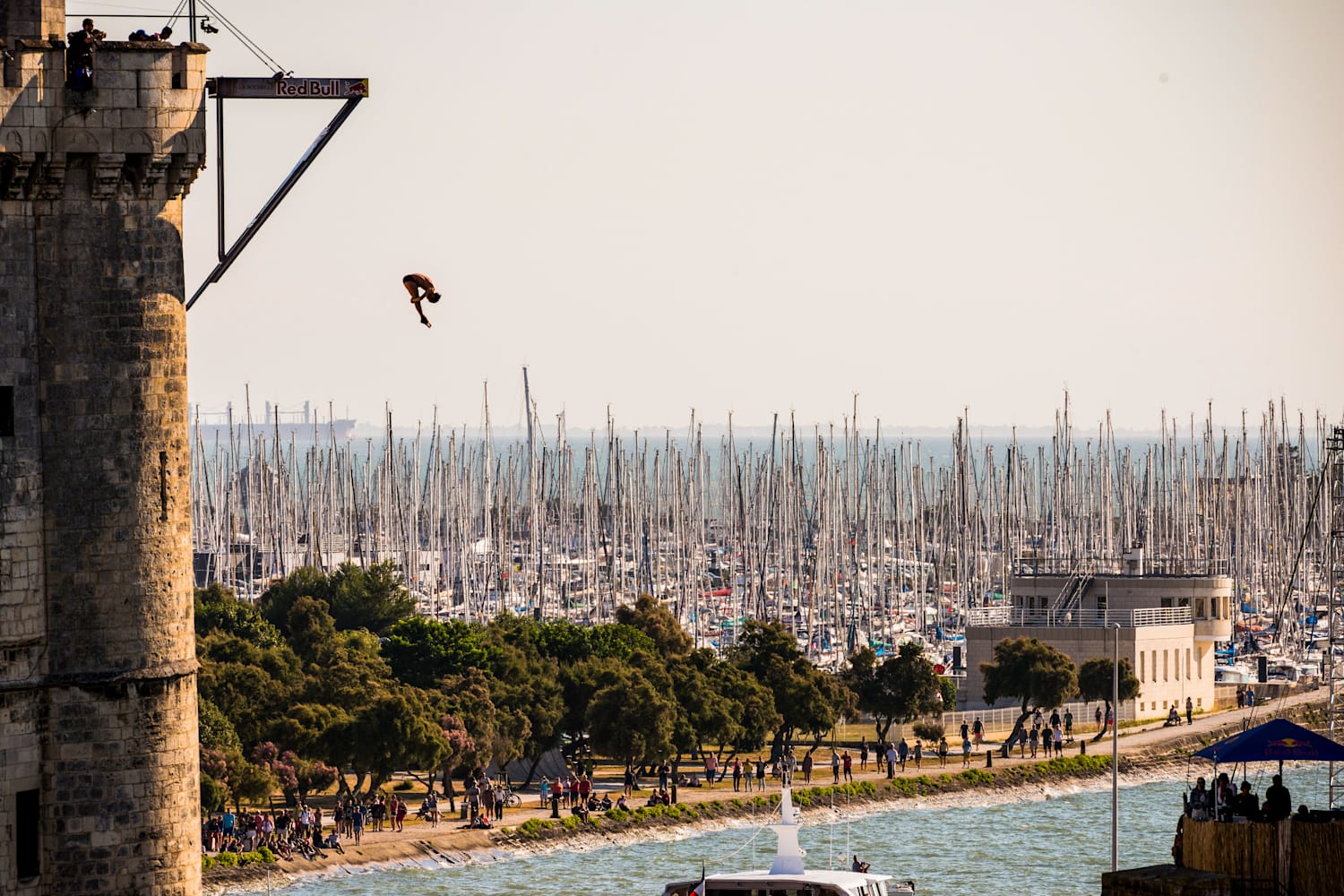 Red Bull Cliff Diving 2021: Finals – France