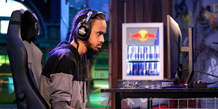 Red Bull Subway Showdown 2021: Street Fighter V battle