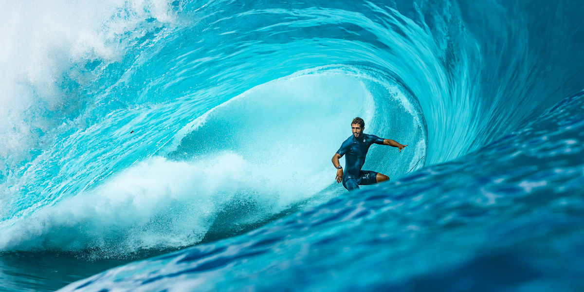 Surf Sessions: Teahupo'o – flawless pumping