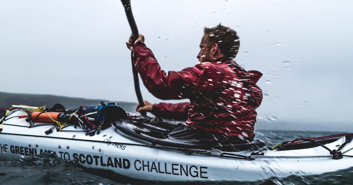 Open ocean kayak trip: Paddling 240 miles in the sea