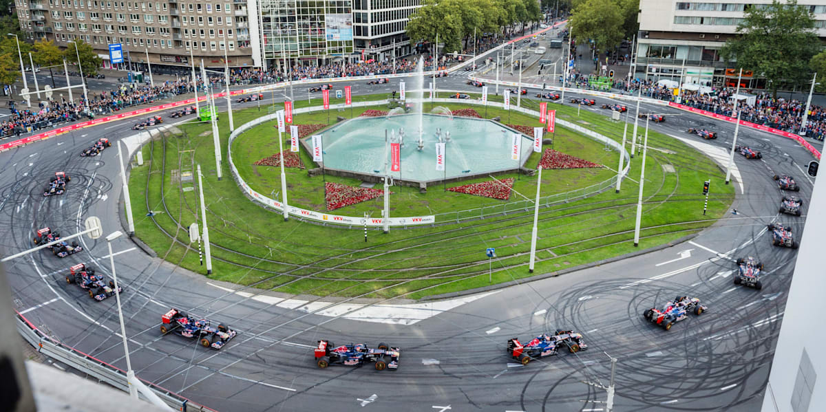 Max Verstappen Rotterdam show car run