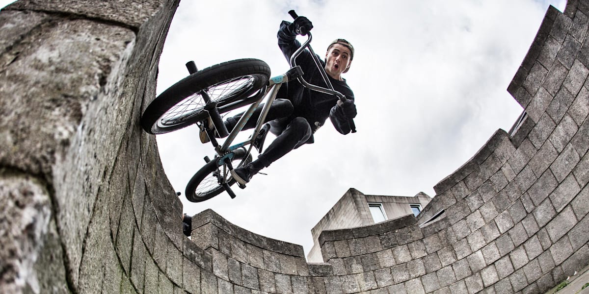 Kriss Kyle: Watch the BMX wallrides trip *video*