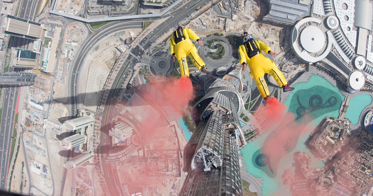 BASE jump record off the world’s tallest building!