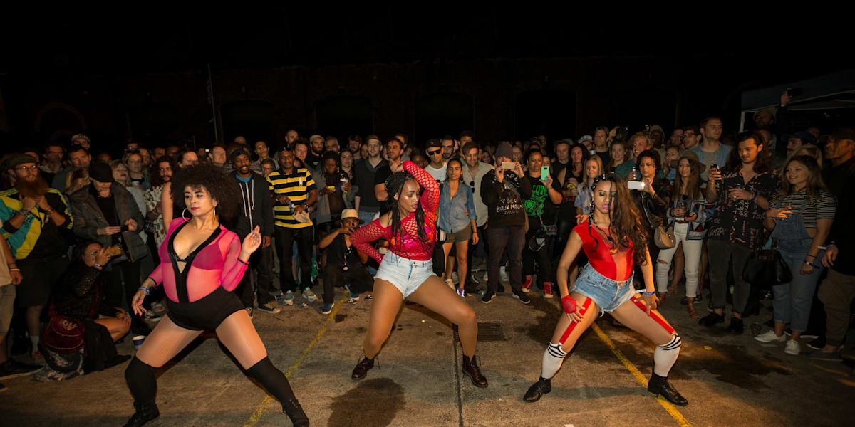 El significado de la plabra dembow