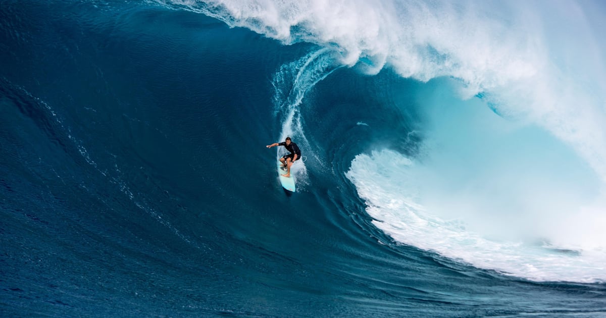Ian Walsh: Get to know the Hawaiian pro surfer