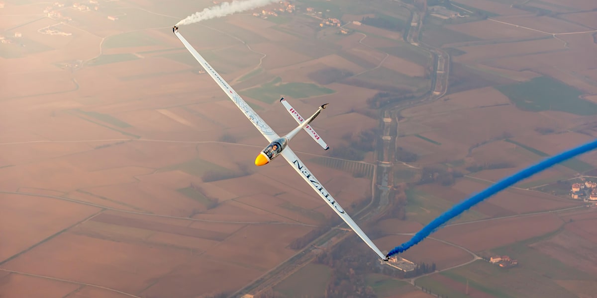Gliding | Red Bull