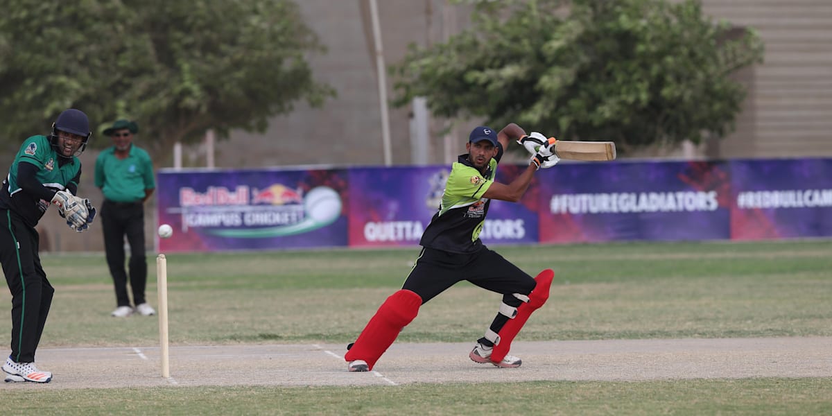 Karachi emerges as favourites in Super 8 knockouts