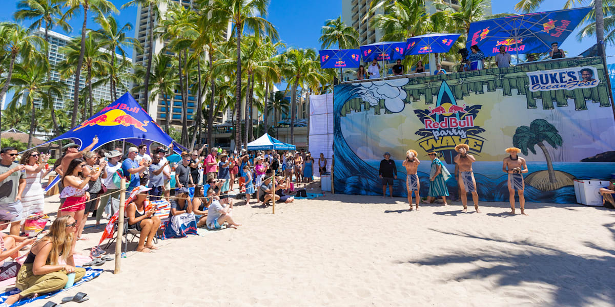 Red Bull Party Wave