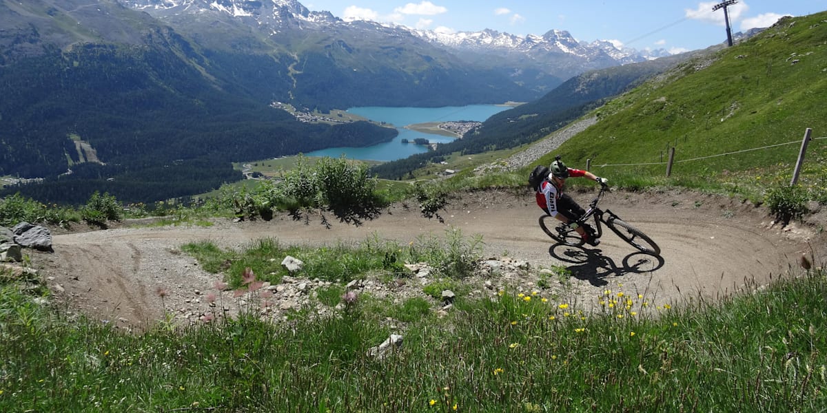 Engadina in MTB: flow e wilderness da sogno