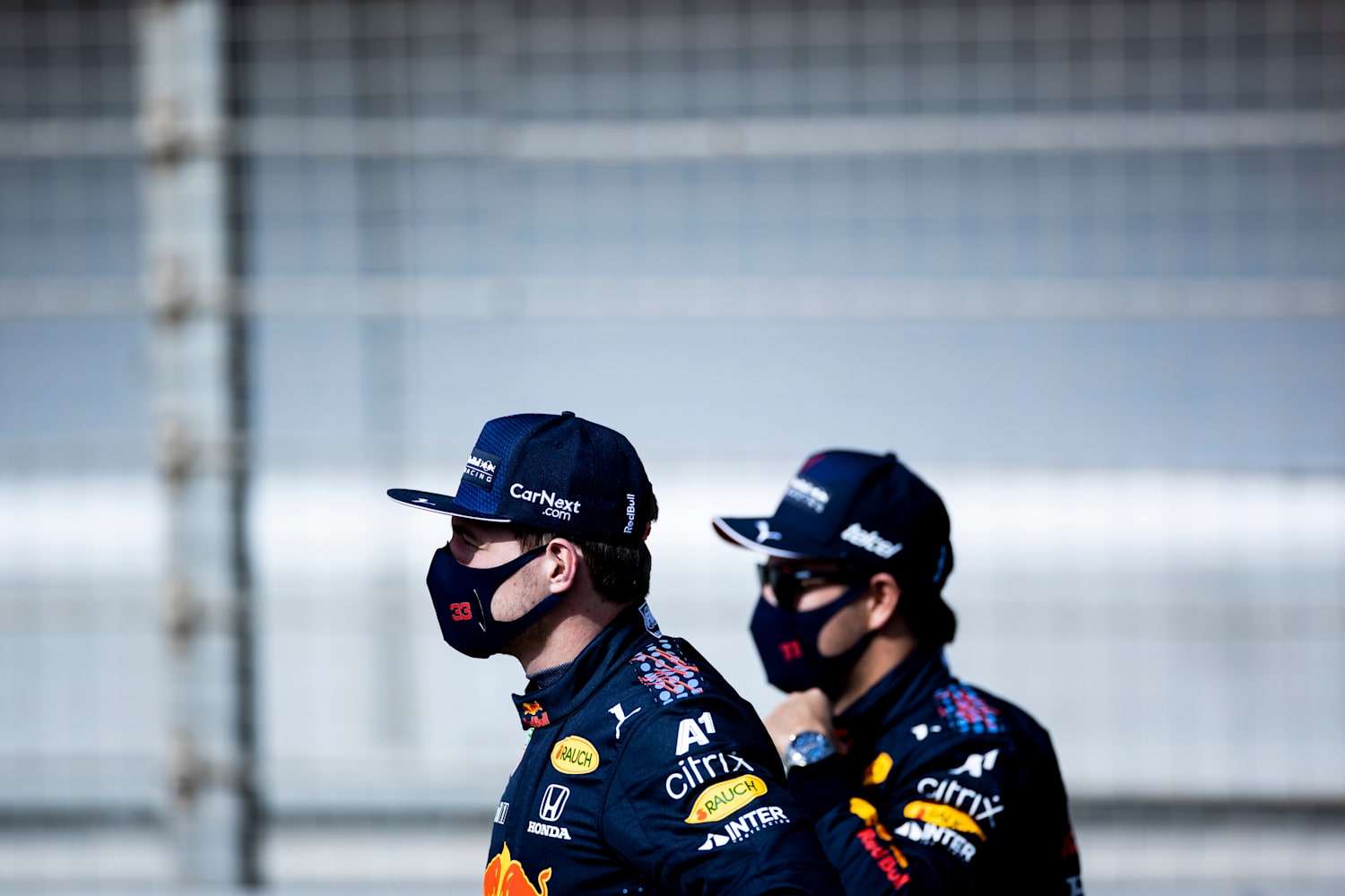 Red Bull車手Max和Checo對談: 2021 F1賽季火力全開的5個理由!