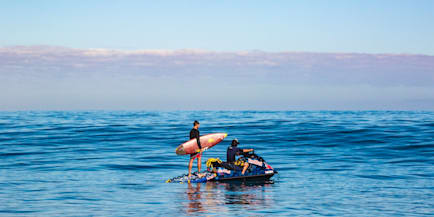 Why We Go S1 E1: Lucas Chianca rides at Nazaré