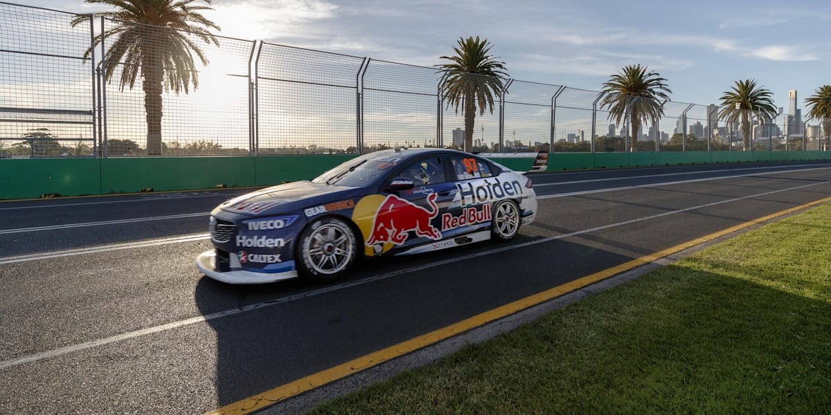 V8 Supercar | Red Bull