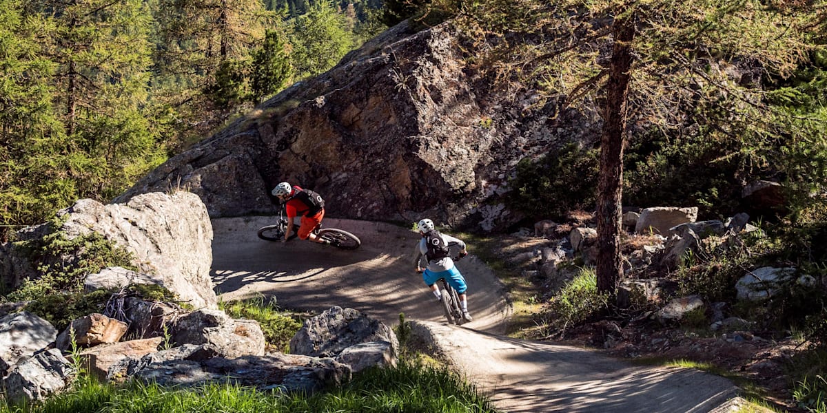 Mountain Biking Zermatt: Flow Trail POV ++video++