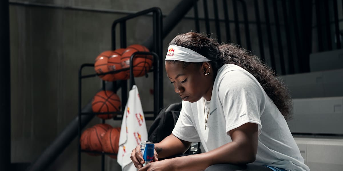 Athlete Profile - Arike Ogunbowale - WNBA