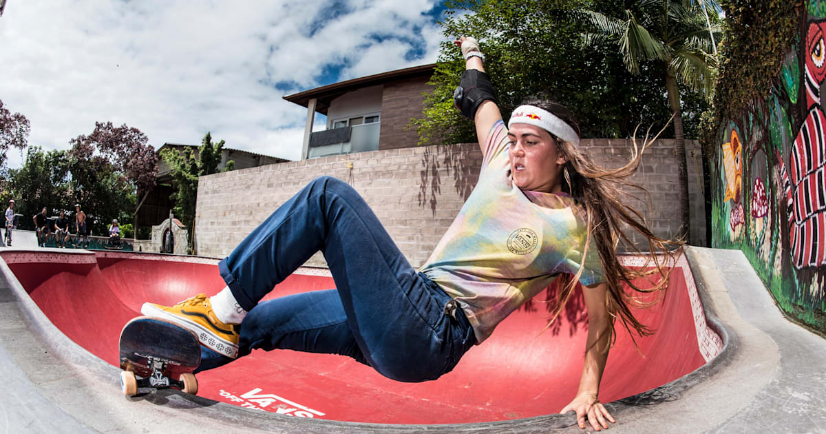 Pushing Forward S2 E2: Skateboard Like A Girl – video