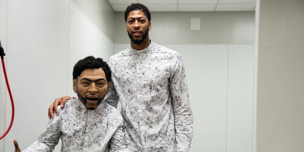 Conheça o Tony Bot, o robô-dublê de Anthony Davis