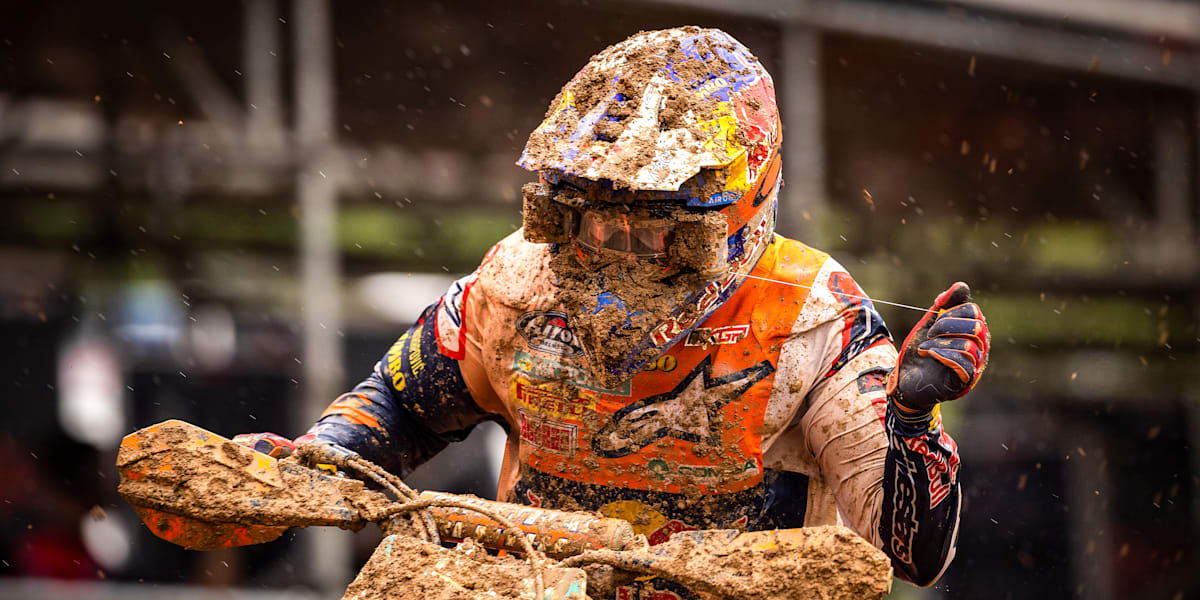 Behind the Bullet S1 E1: Jeffrey Herlings – MXGP