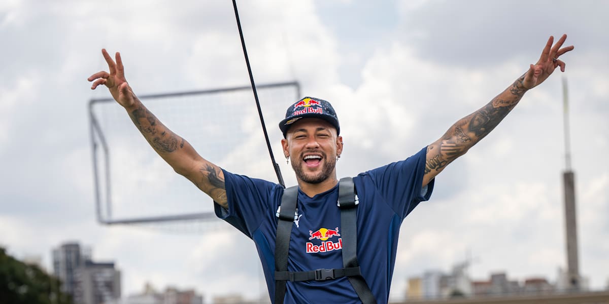 Neymar Jr.: Karriere, Santos & die Ultimate Soccer Challenge