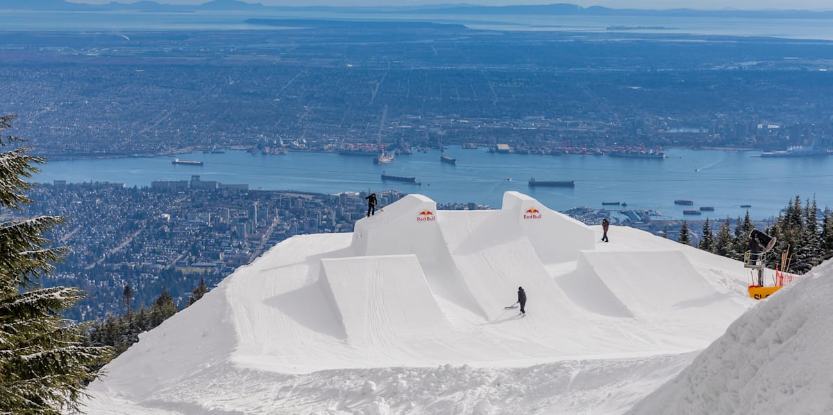 Red Bull Uncorked: 4 incredible snowboard park features