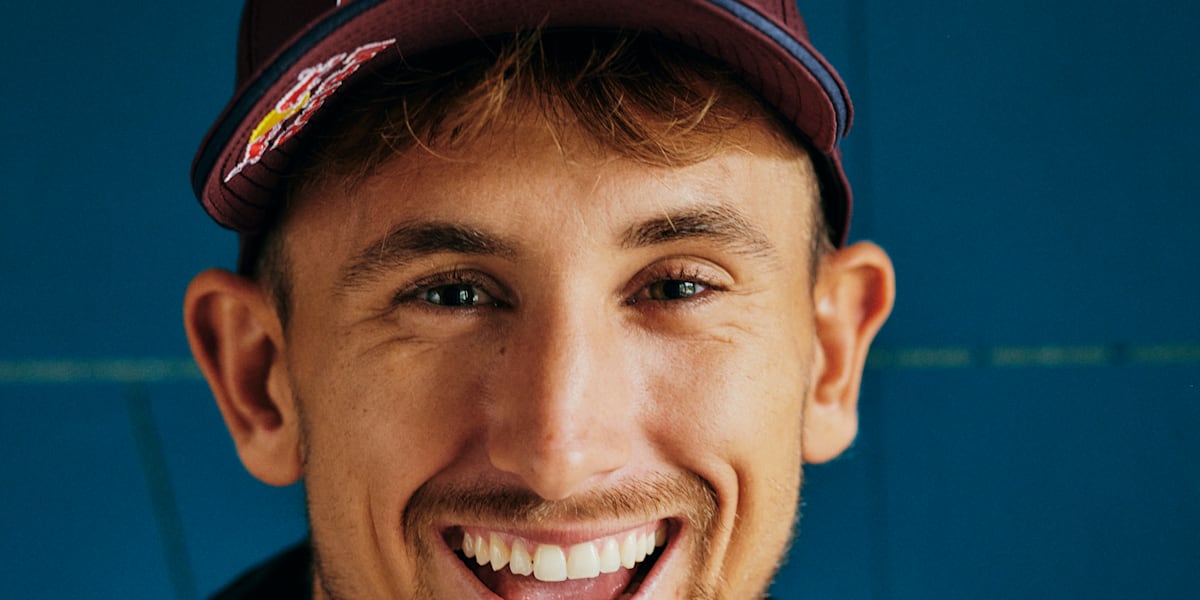 Leon Glatzer: Surfing | Offizielles Athletenprofil