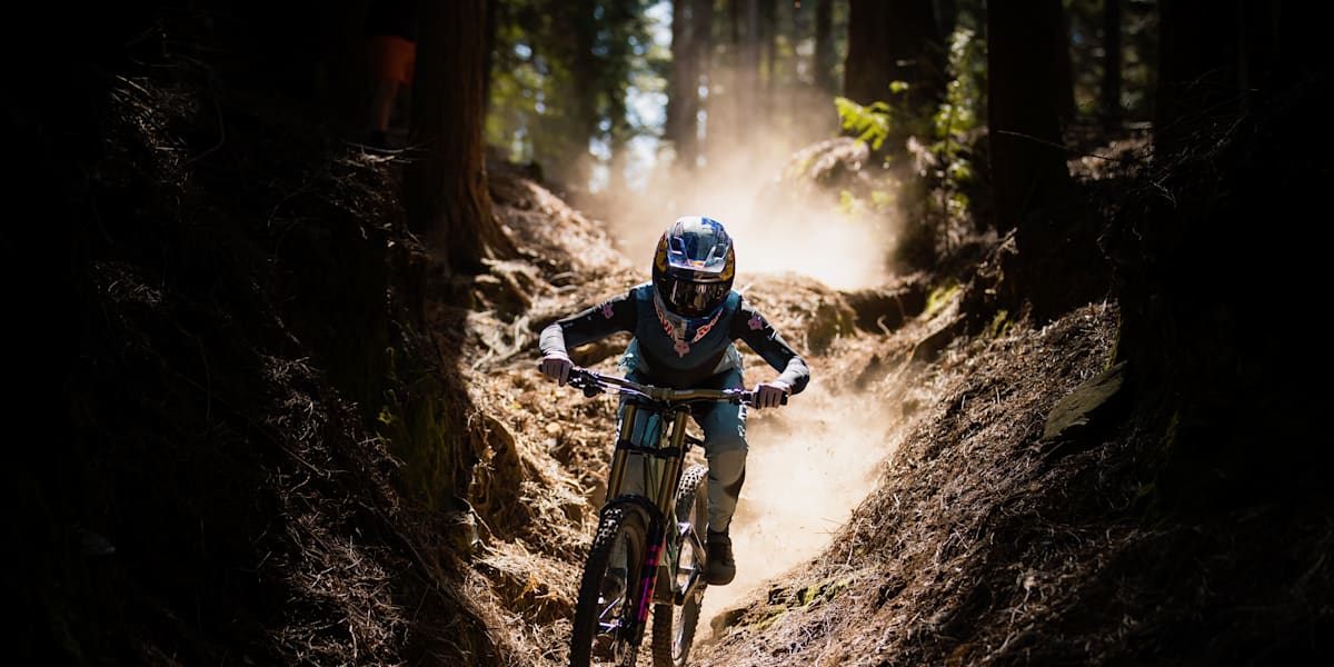 MTB Raw S3 E5: Tahnée Seagrave, Lousã, Portugal