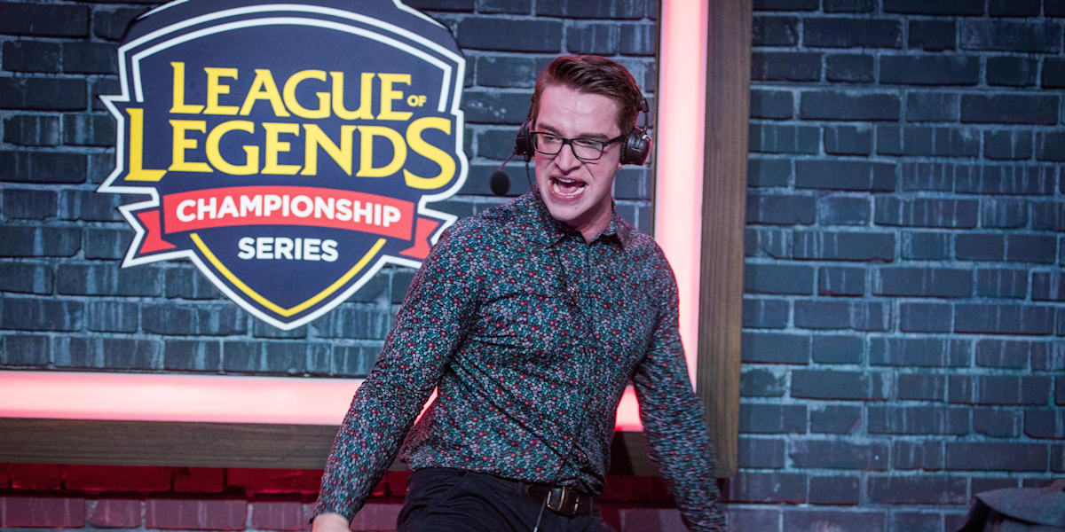 Interview avec Medic, caster League of Legends ! Worlds