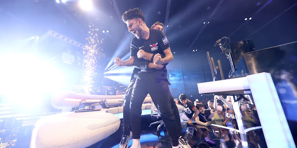 FIFAe World Cup 2022: RBLZ Umut wins title - report