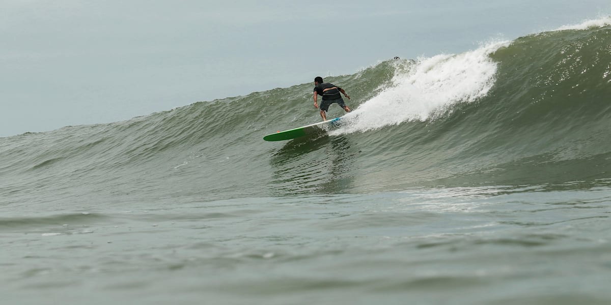 7 apps de surfe que você precisa ter no celular