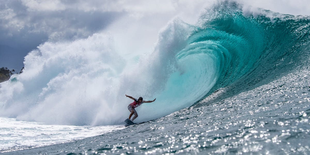 Surfing: Volcom Pipe Pro 2020: trailer video