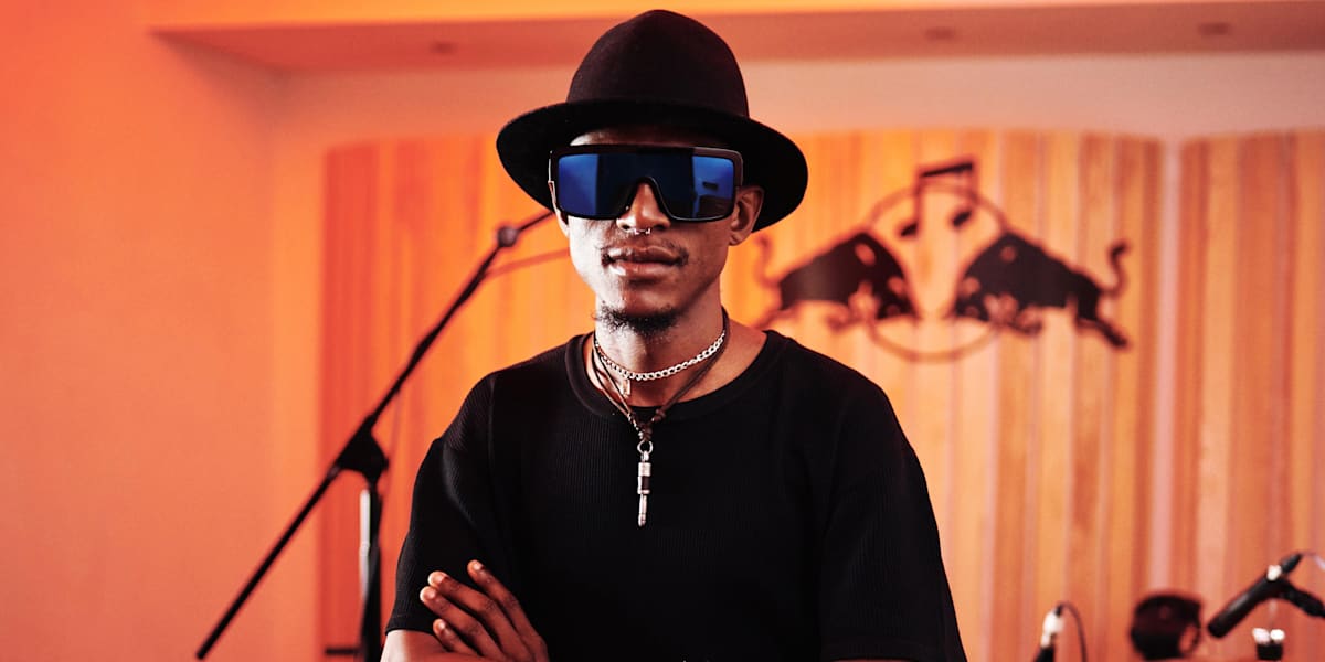 In Studio: Cornelius SA